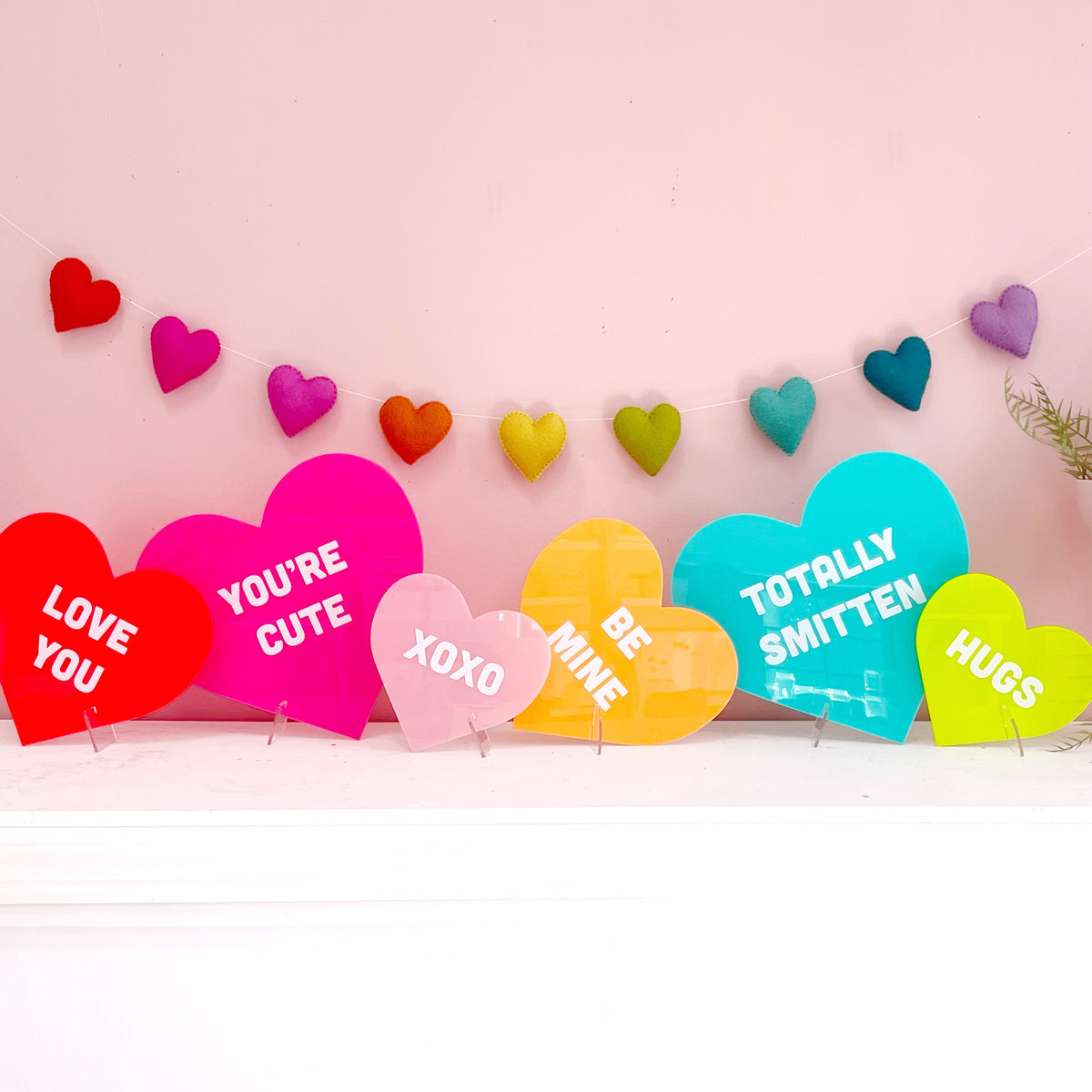 Red and Pink Acrylic Conversation Hearts – Kailo Chic